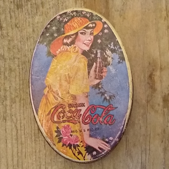 Jewelry | Vintage Coca Cola Sewing Kit Tin | Poshmark
